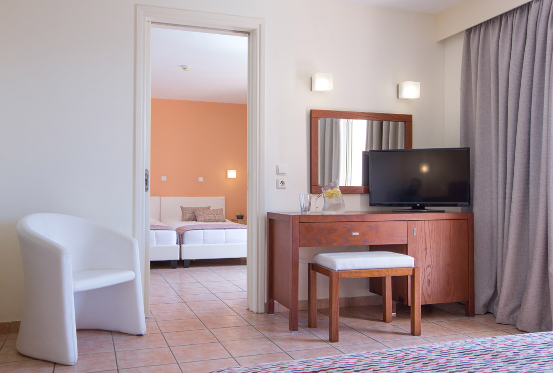 Gallery | Flisvos Royal Hotel